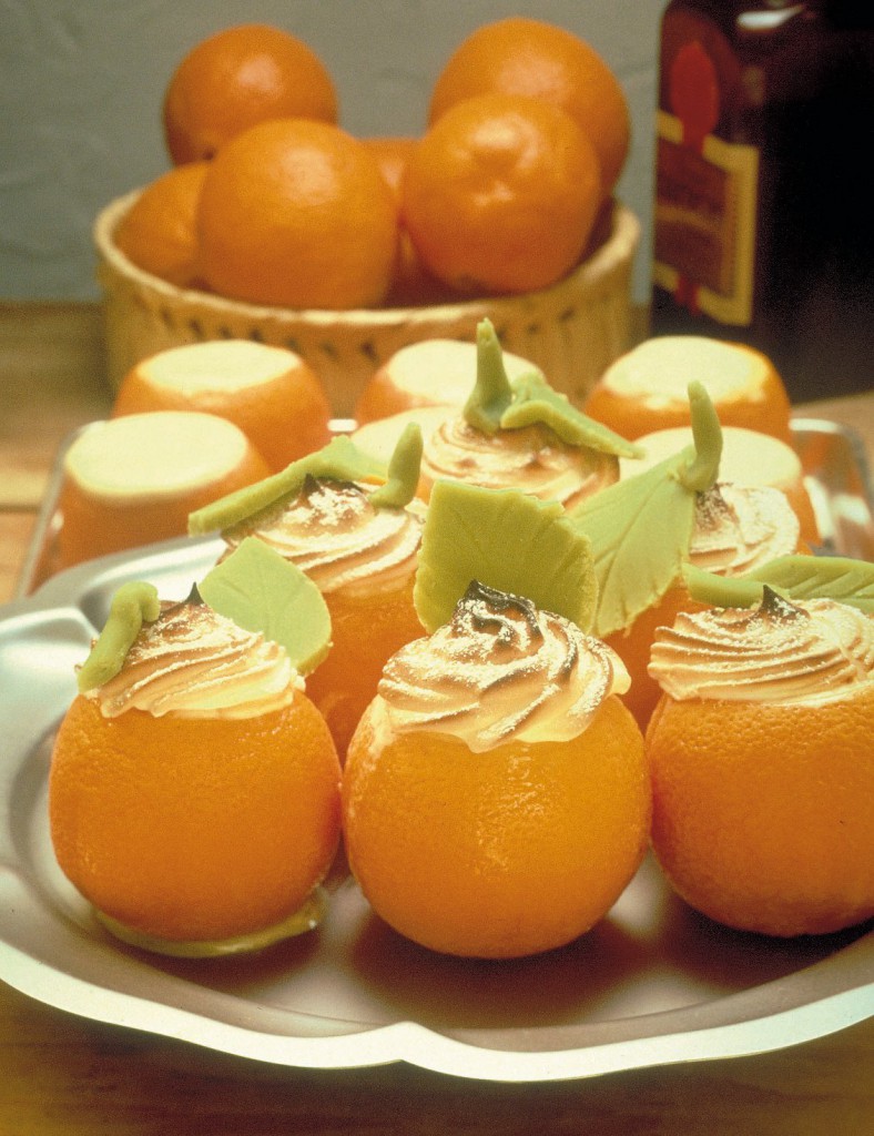 Portocale umplute - Retete culinare - Romanesti si din Bucataria ...