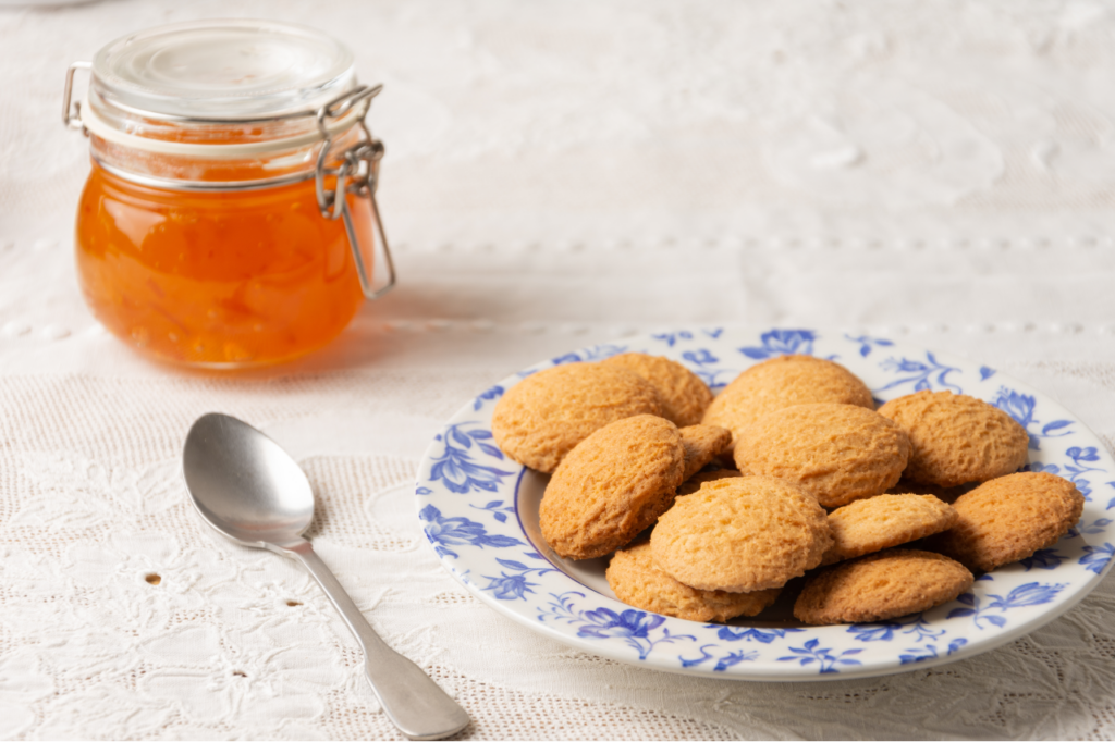 Maruxas - biscuiți spanioli cu frișcă - Retete culinare - Romanesti si ...