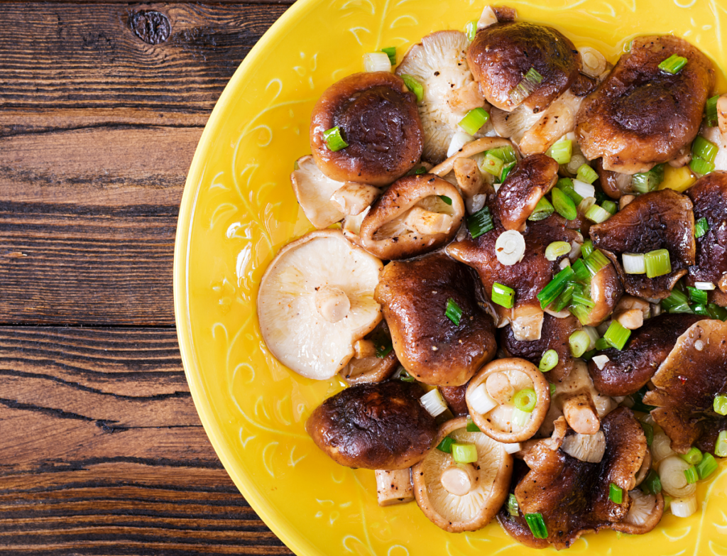 Ciuperci shiitake la cuptor - cea mai simplă rețetă - Retete culinare ...